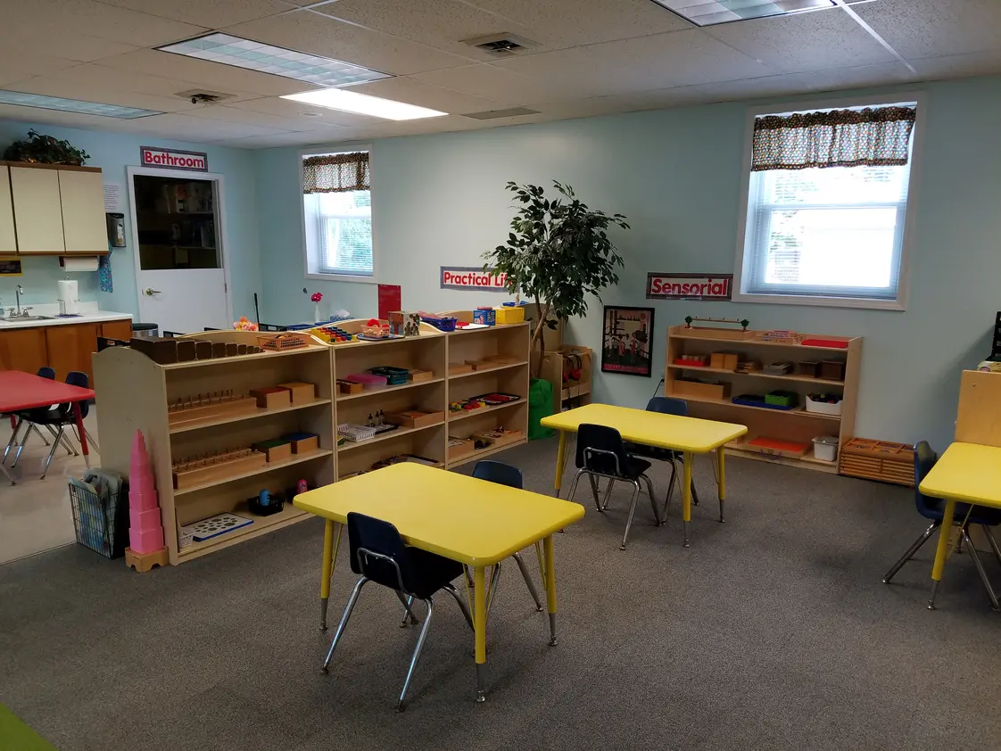 Learning Tree Montessori (2024 Profile) - Zeeland, MI